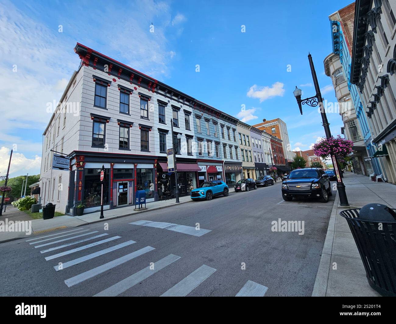 Maysville, Kentucky, historic downtown buildings Stock Photo - Alamy