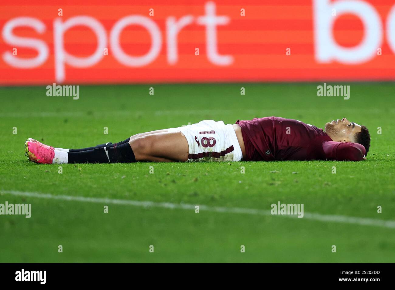 Torino, Italy. 05th Jan, 2025. Che Adams of Torino Fc looks dejected ...