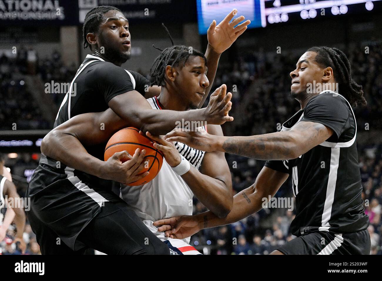 Providence forward Oswin Erhunmwunse, left, and guard Corey Floyd Jr ...