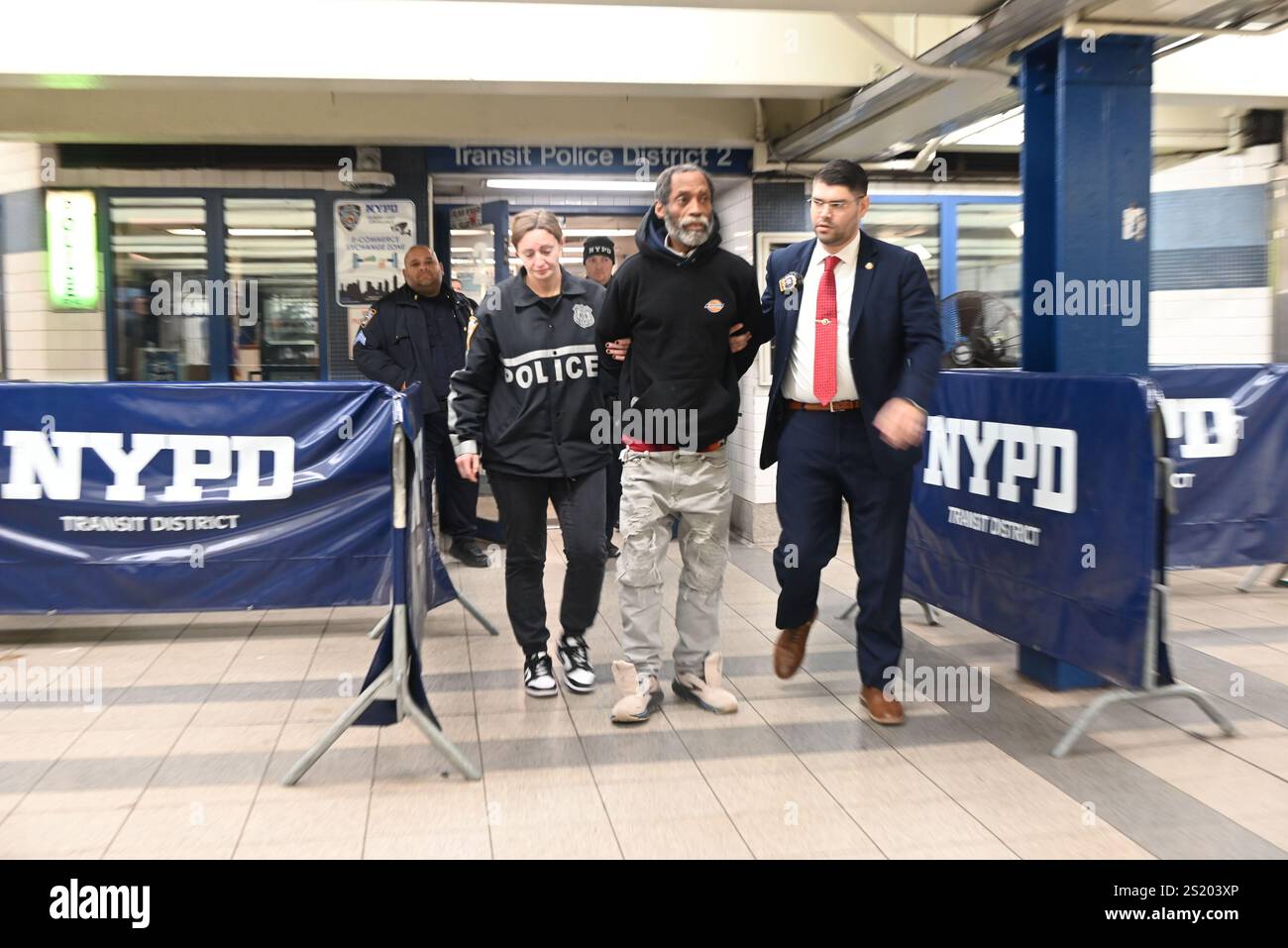 January 5, 2025, Tribeca, Manhattan, New York, Deer: (new) 52-year-old ...