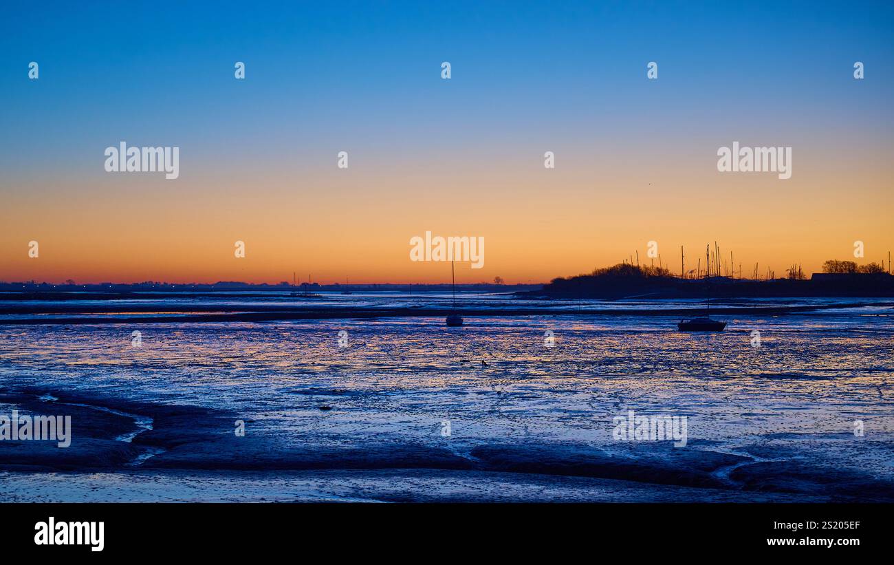 Sunrise over Langstone Harbour Stock Photo - Alamy