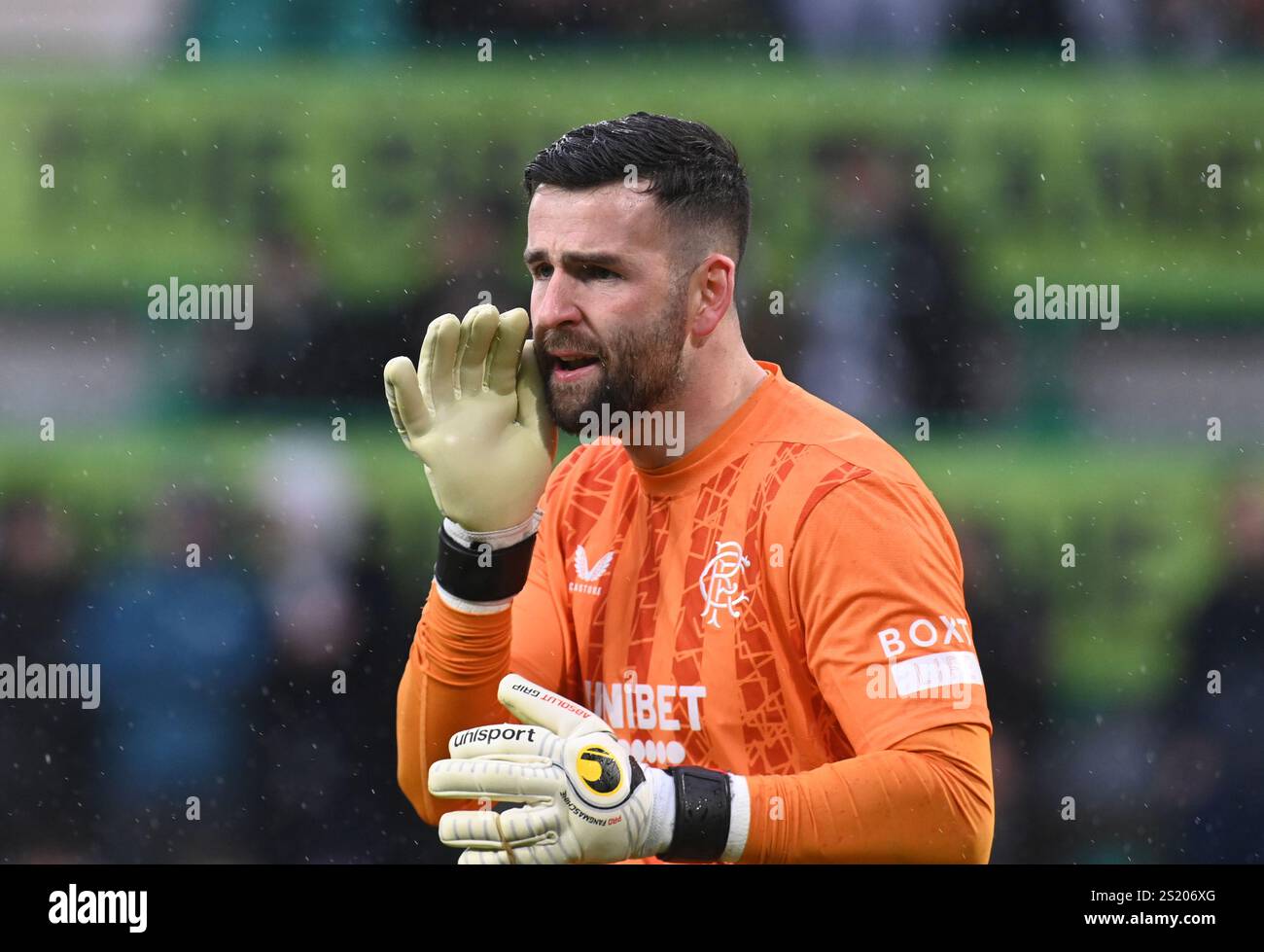 Easter Road Stadium, Edinburgh.Scotland UK. 5th Jan 25 Hibernian vs ...