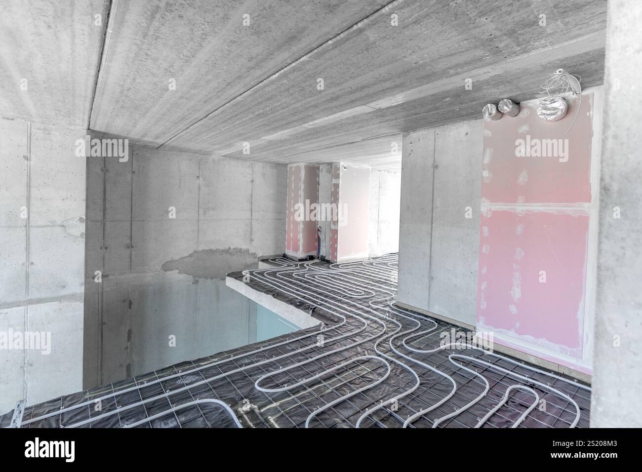 Water underfloor heating. Floor heating system installation heating ...