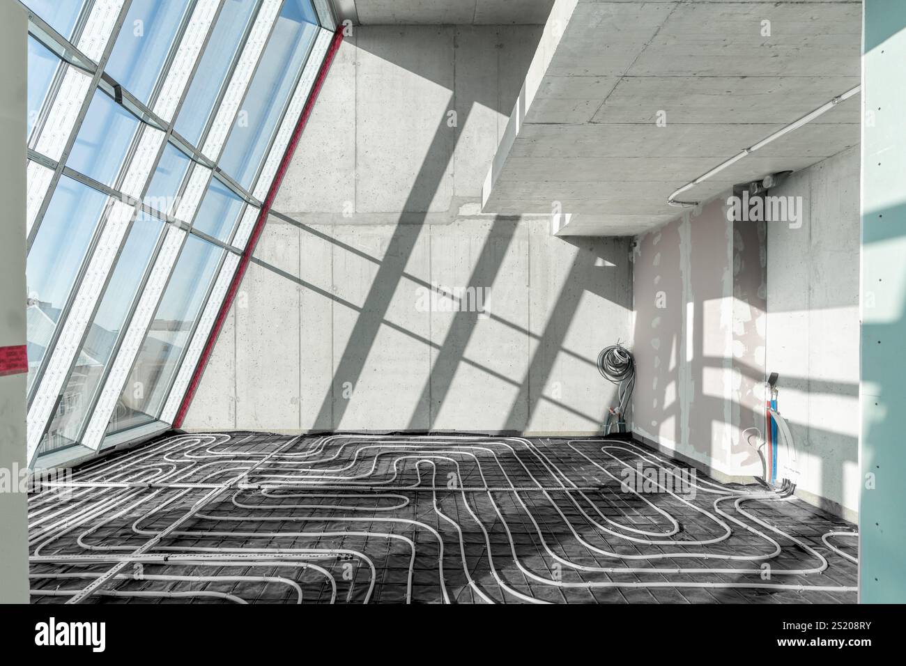 Water underfloor heating. Floor heating system installation heating ...