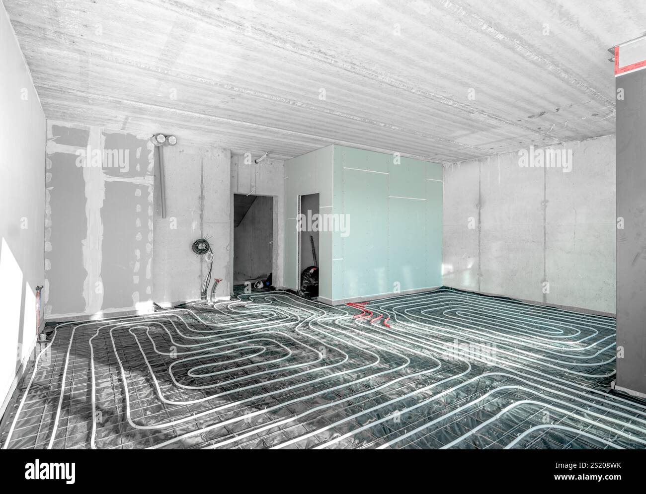 Water underfloor heating. Floor heating system installation heating ...