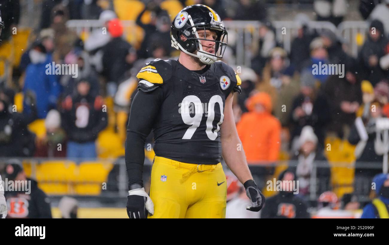 January 04, 2025: T.J. Watt #90 during the Steelers vs Bengals in ...
