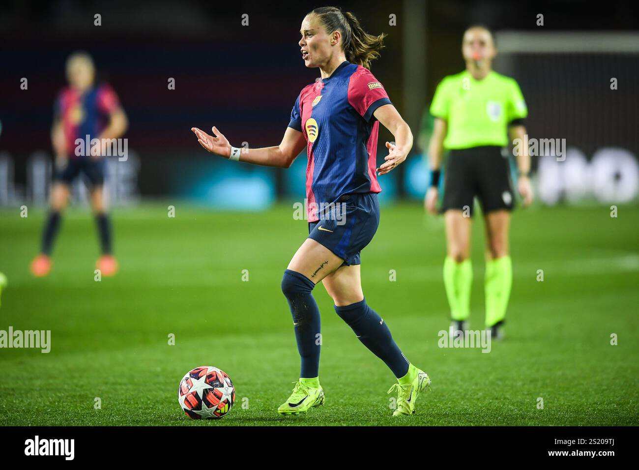 Barcelona, Espagne. 18th Dec, 2024. Ewa PAJOR of Barcelona during the ...