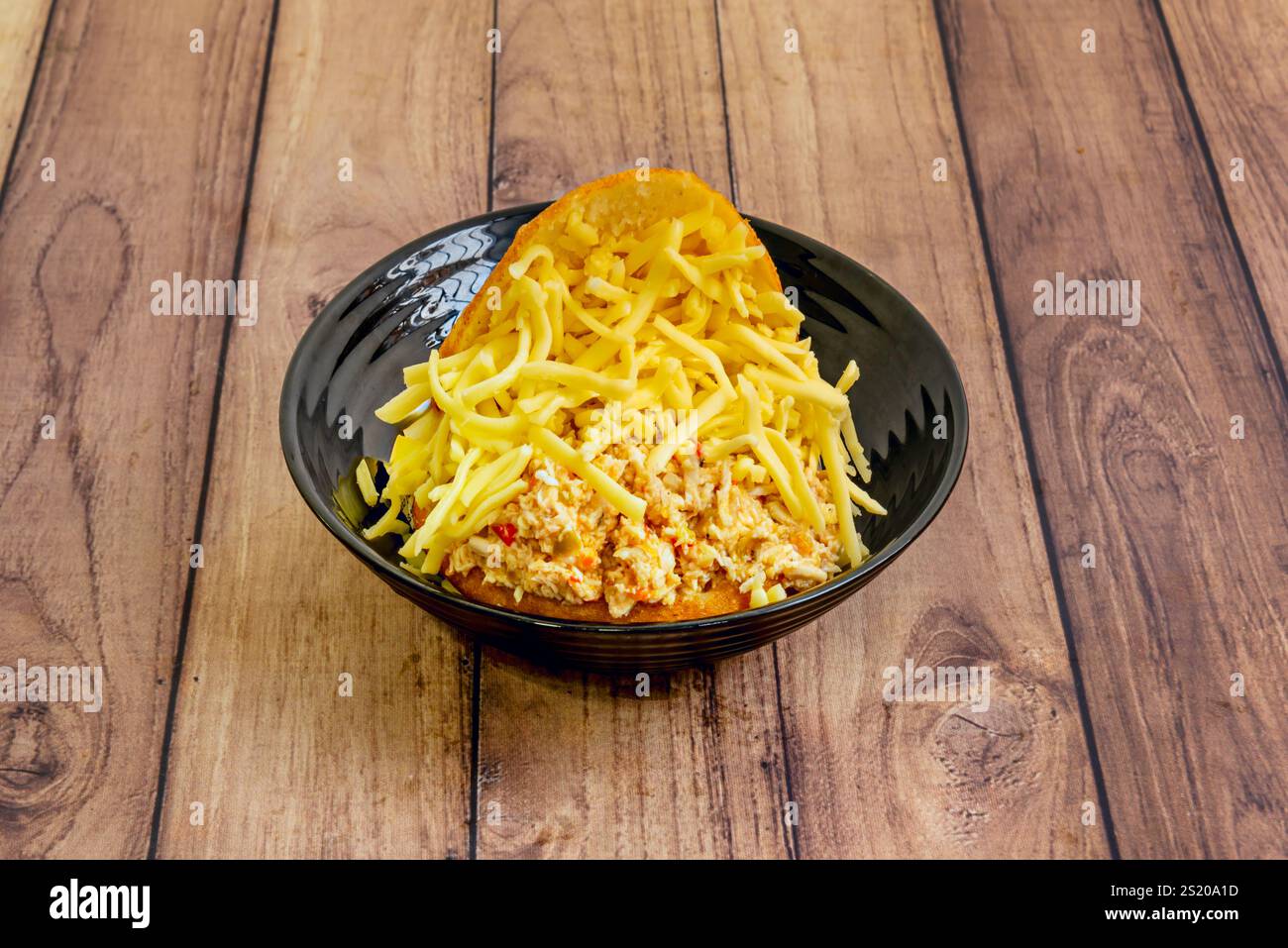 These corn delicacies, filled with a wide variety of ingredients, are ...