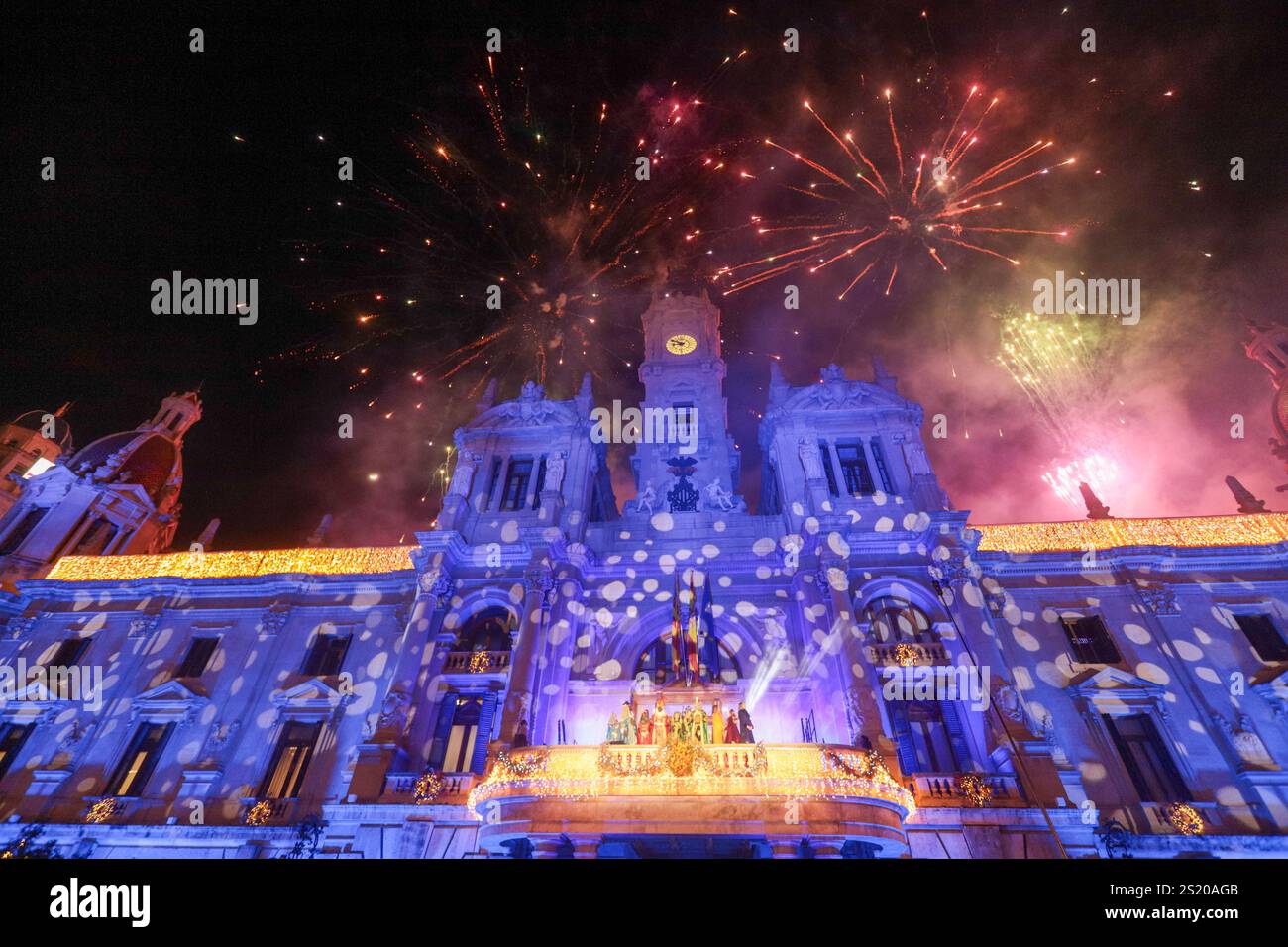 Valencia, Spain, January 5th, 2024. The Cabalgata de Reyes (Three Kings ...