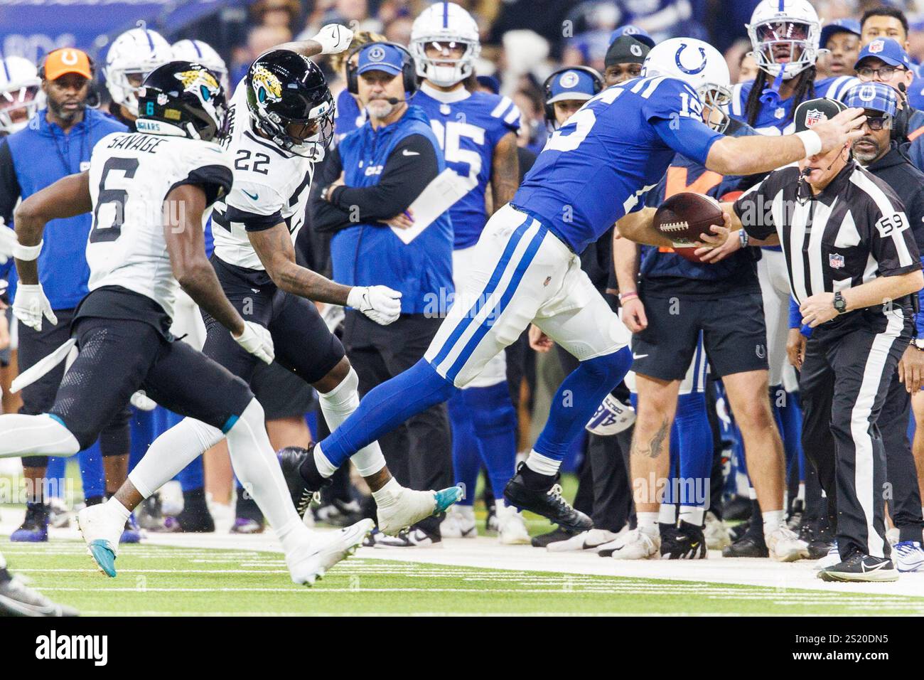 Indianapolis, Indiana, USA. 05th Jan, 2025. Indianapolis Colts ...