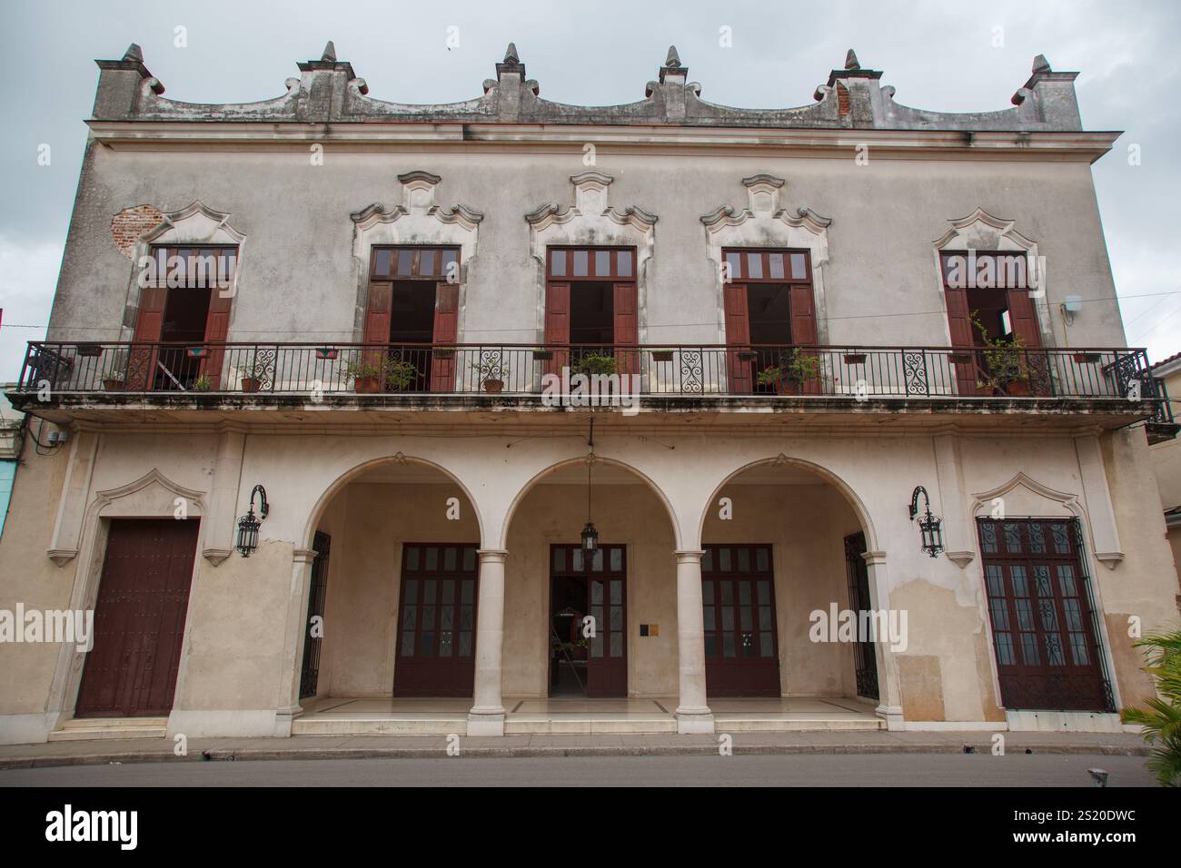 The facade of a Historical colonial style building in Ignacio Agramonte ...