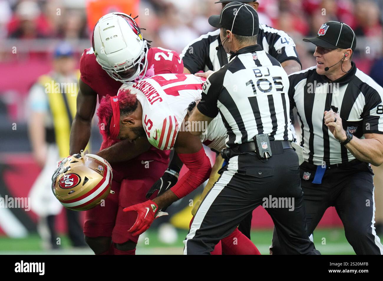 Arizona Cardinals cornerback Starling Thomas V (24) pulls off the ...