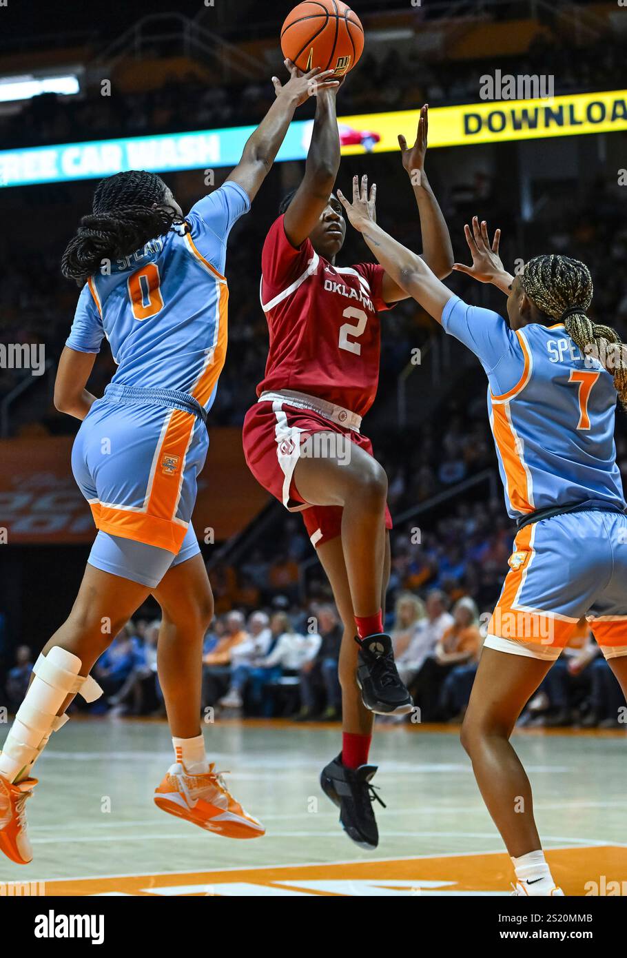 KNOXVILLE, TN - JANUARY 05: Oklahoma Sooners guard Reyna Scott (2 ...