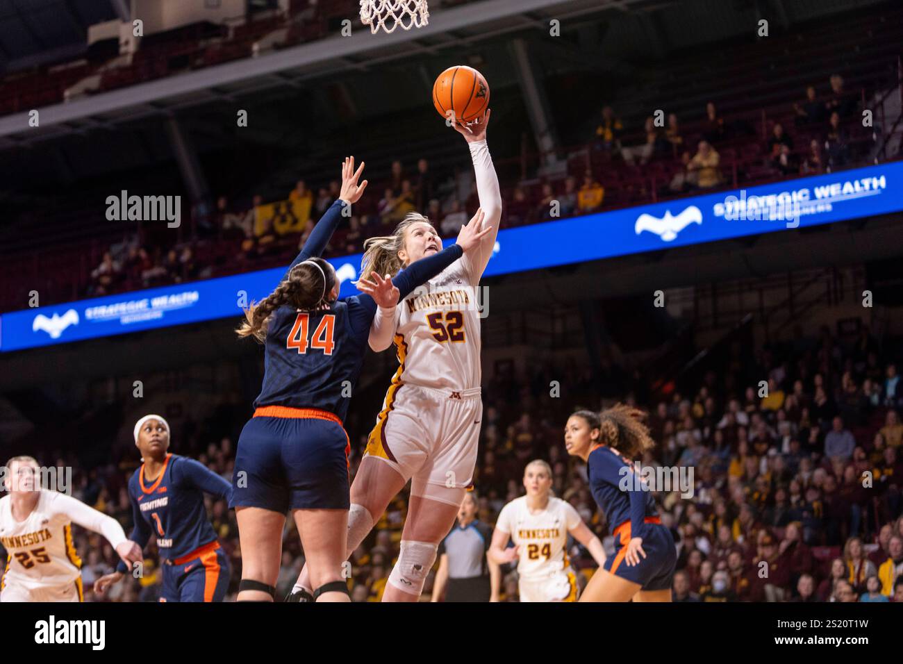 Minneapolis, Minnesota, USA. 5th Jan, 2025. University of Minnesota ...