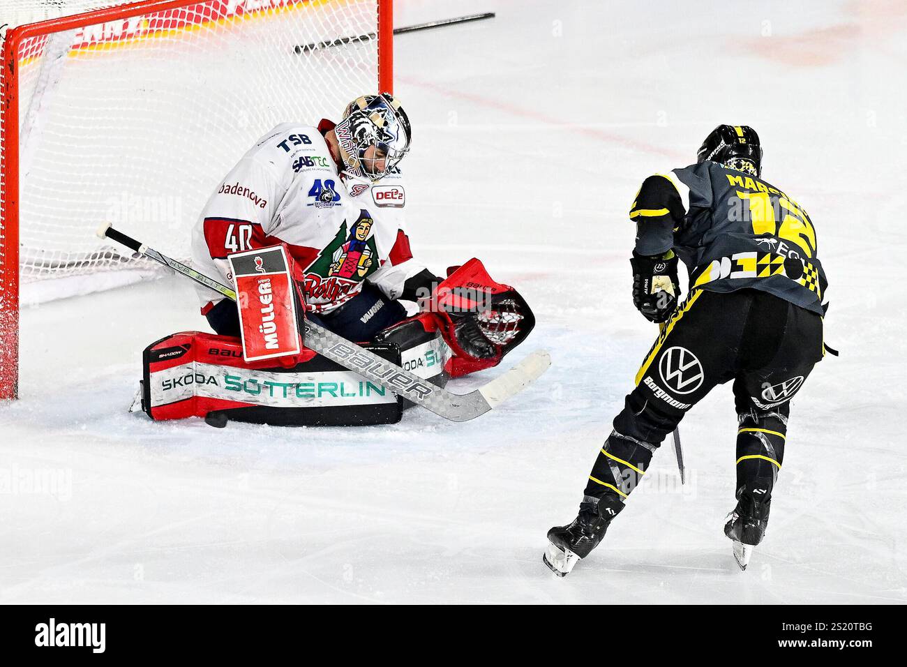 Eishockey DEL2 - 24/25 - 34. Spieltag: Krefeld Pinguine vs EHC Freiburg ...