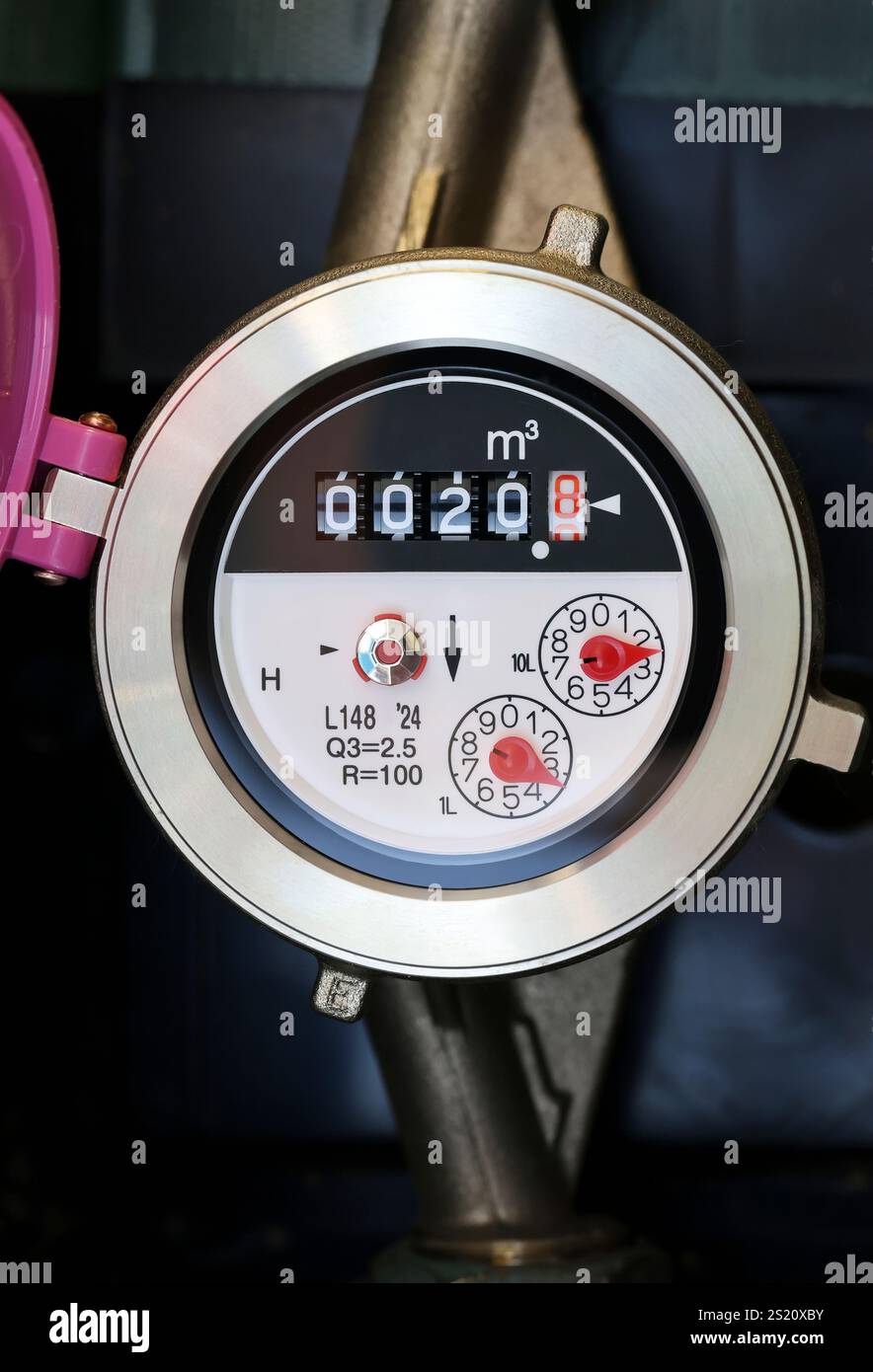 Close up of gauge for water consumption, A water meter in the grounds ...