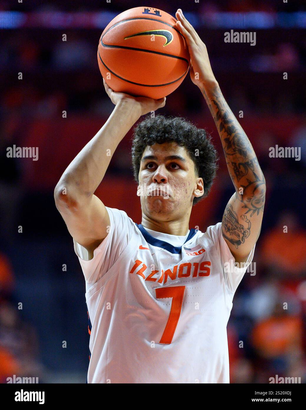 Illinois' Will Riley shoots during an NCAA college basketball game ...