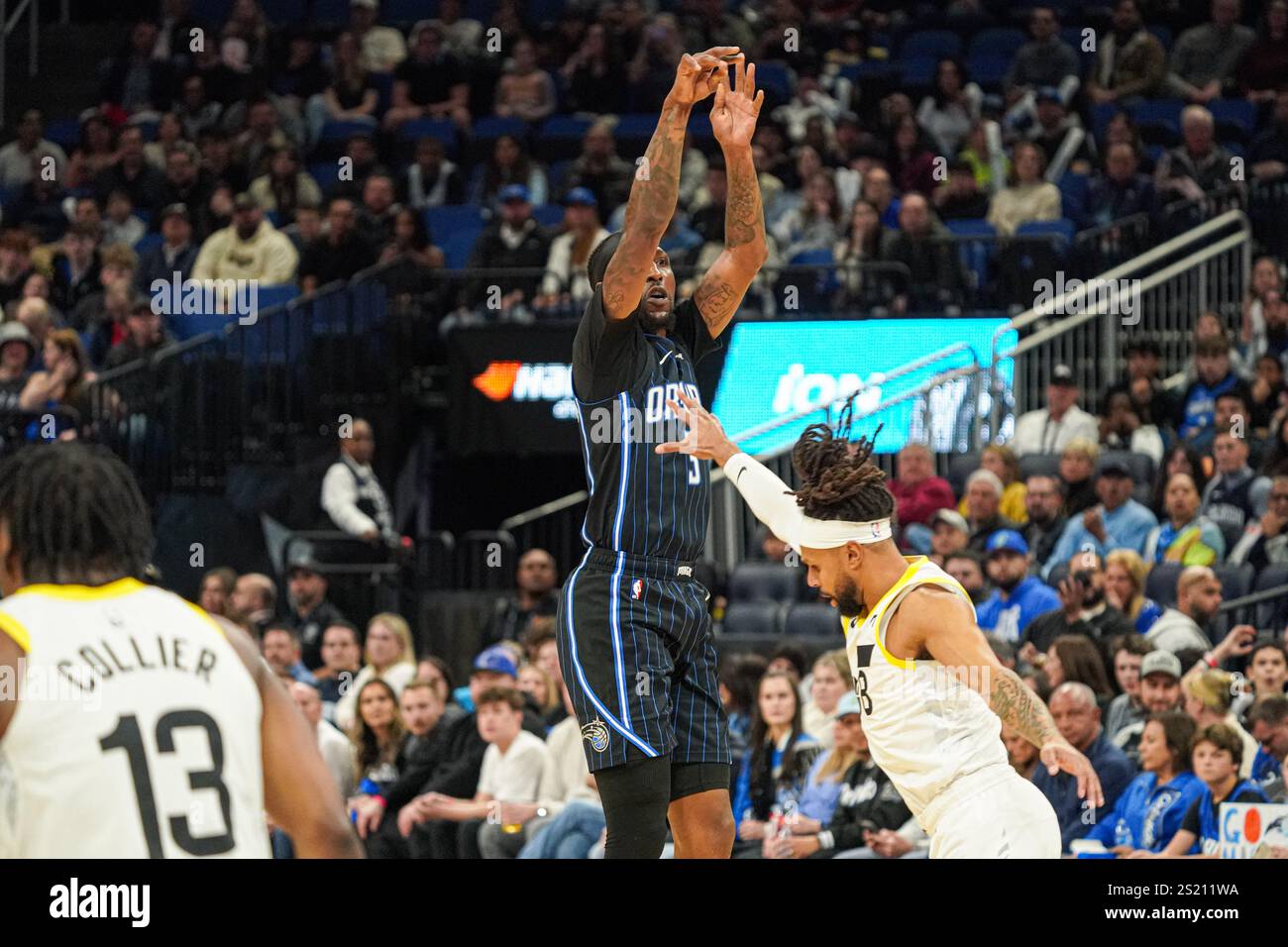 Orlando, Florida, USA, January 5, 2025, Orlando Magic guard Kentavious ...