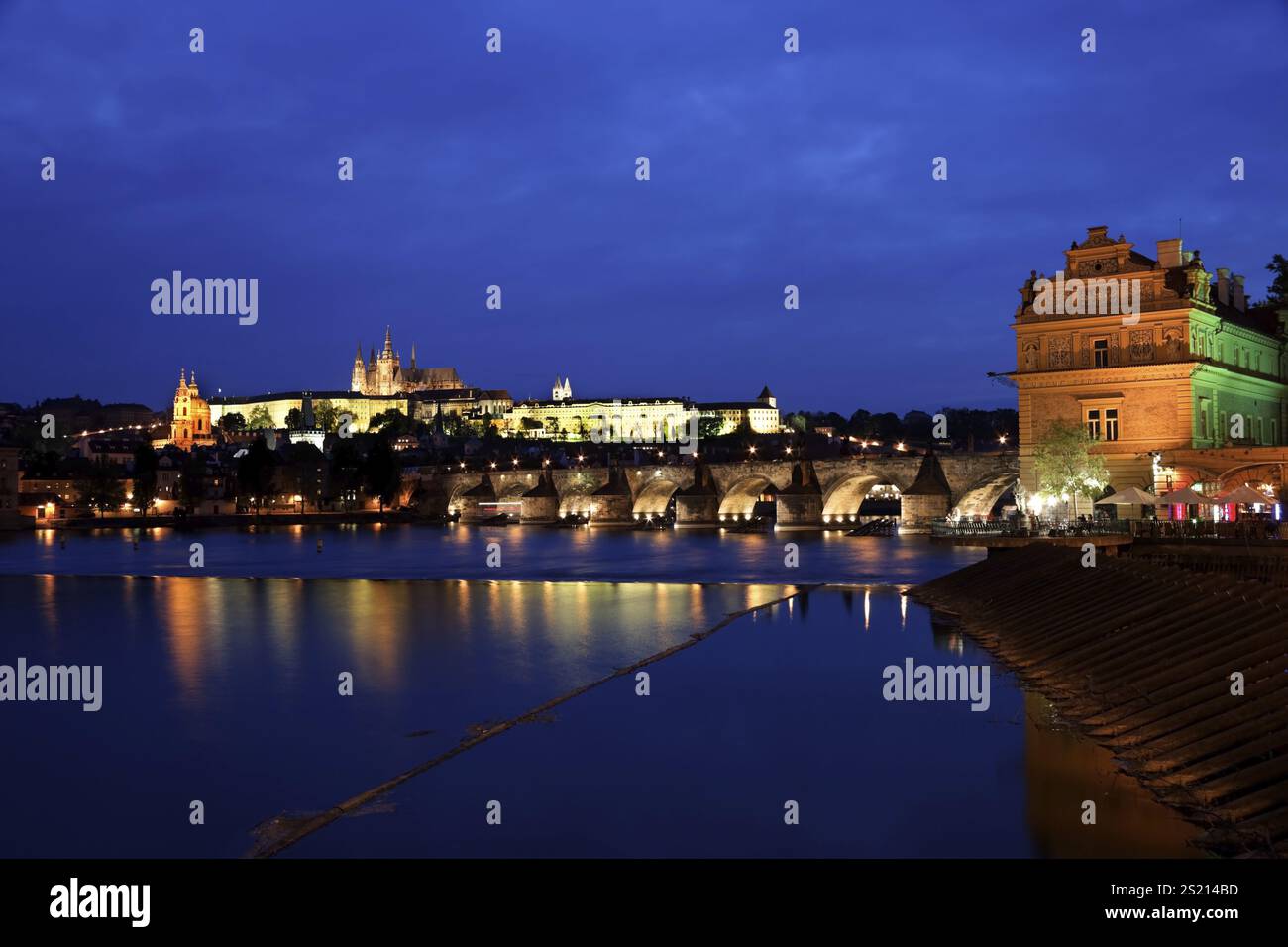 Prague, Charles Bridge, Prague Castle Hradcany and Vltava Austria Stock ...