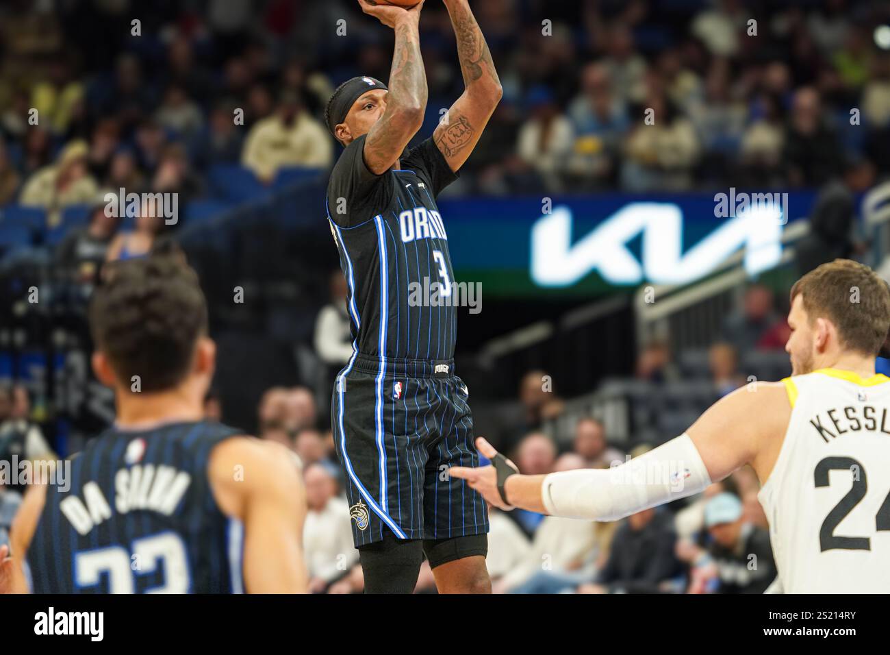 Orlando, Florida, USA, January 5, 2025, Orlando Magic guard Kentavious ...