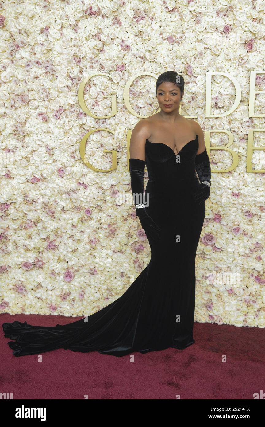 Janelle James at arrivals for 82nd Golden Globe Awards - Part 3 ...