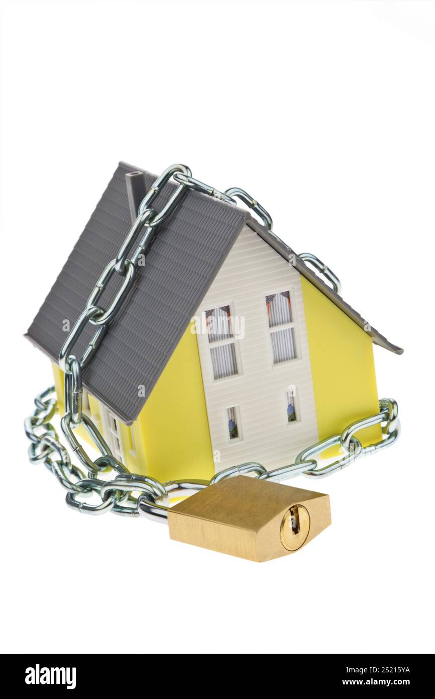 Family shelter system hi-res stock photography and images - Alamy