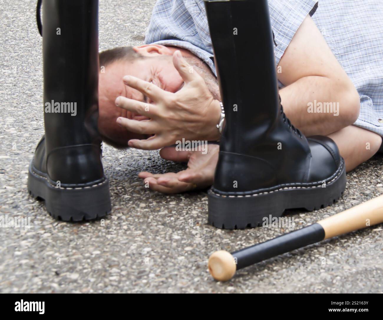 Symbolic image for Nazis, skinheads and right-wing radicalism Austria ...