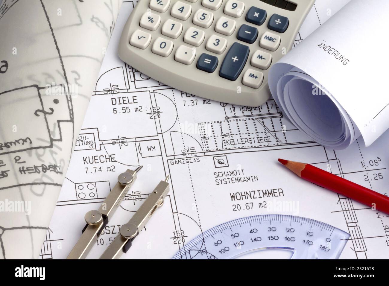 Building plan for a residential building. Drawings and plans by an ...