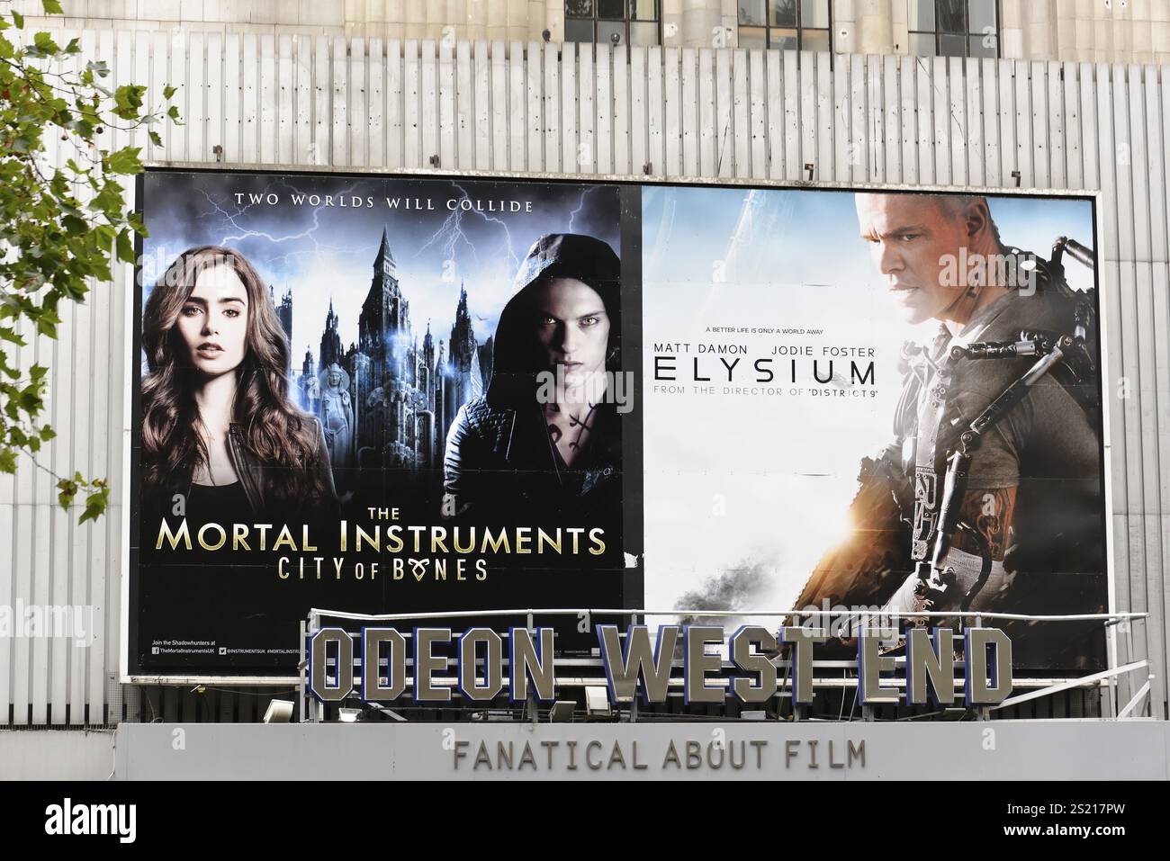 Film posters hi-res stock photography and images - Alamy