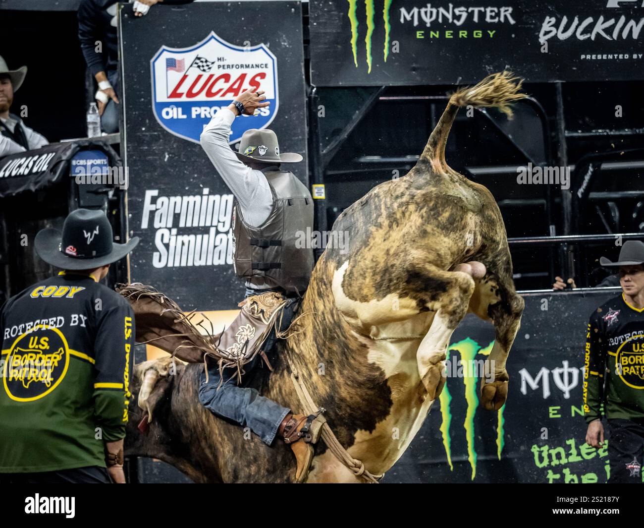 New York, New York, USA. 5th Jan, 2025. LUCAS DIVINO winner of the 2025 ...
