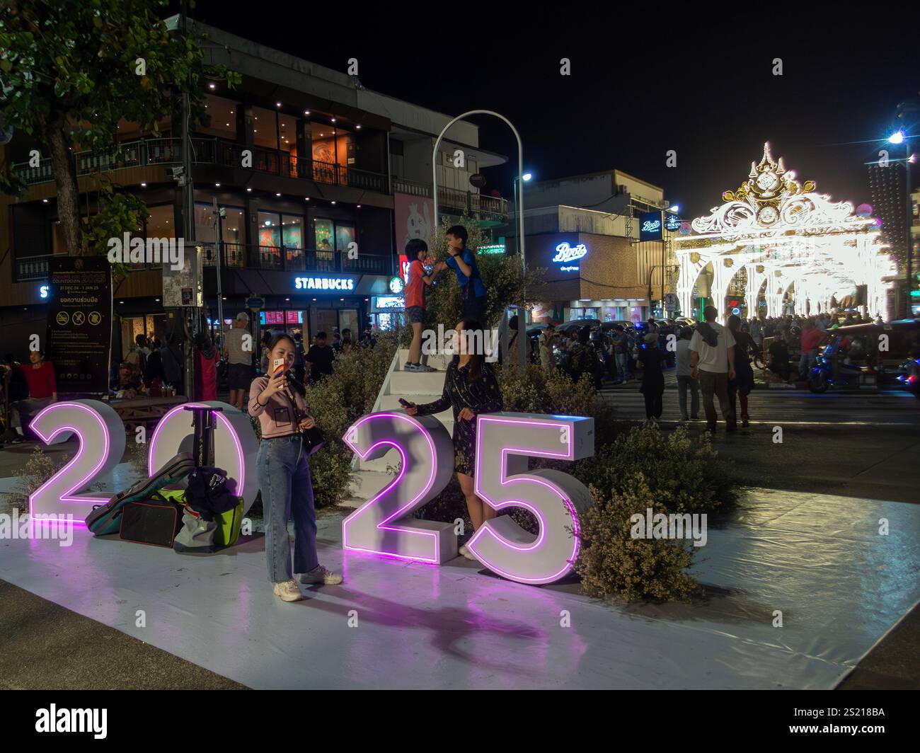 Chiang Mai, Thailand. 05th Jan, 2025. A tourist takes pictures at Tha ...