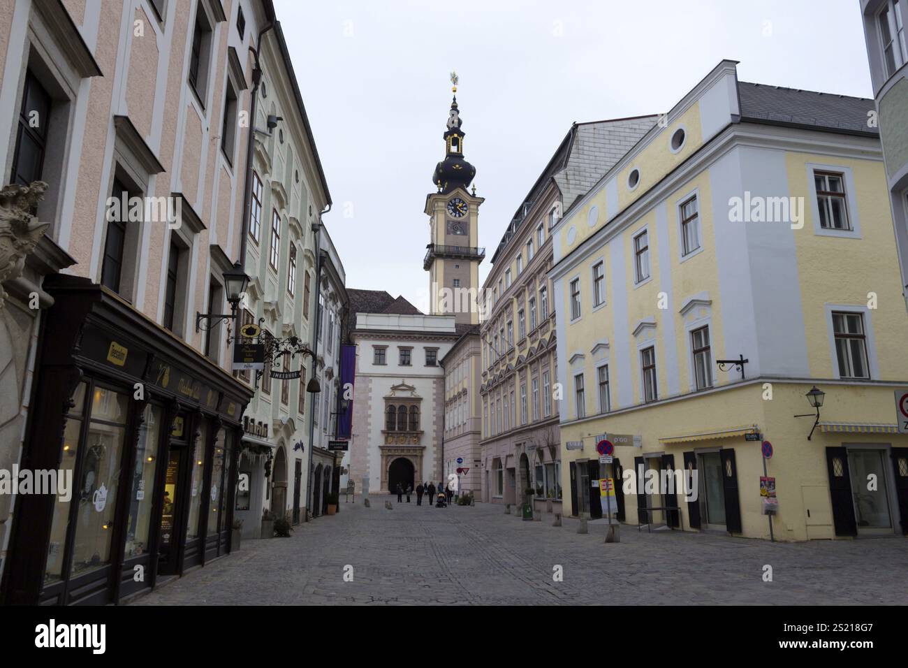 Capital city of oberoesterreich hi-res stock photography and images - Alamy