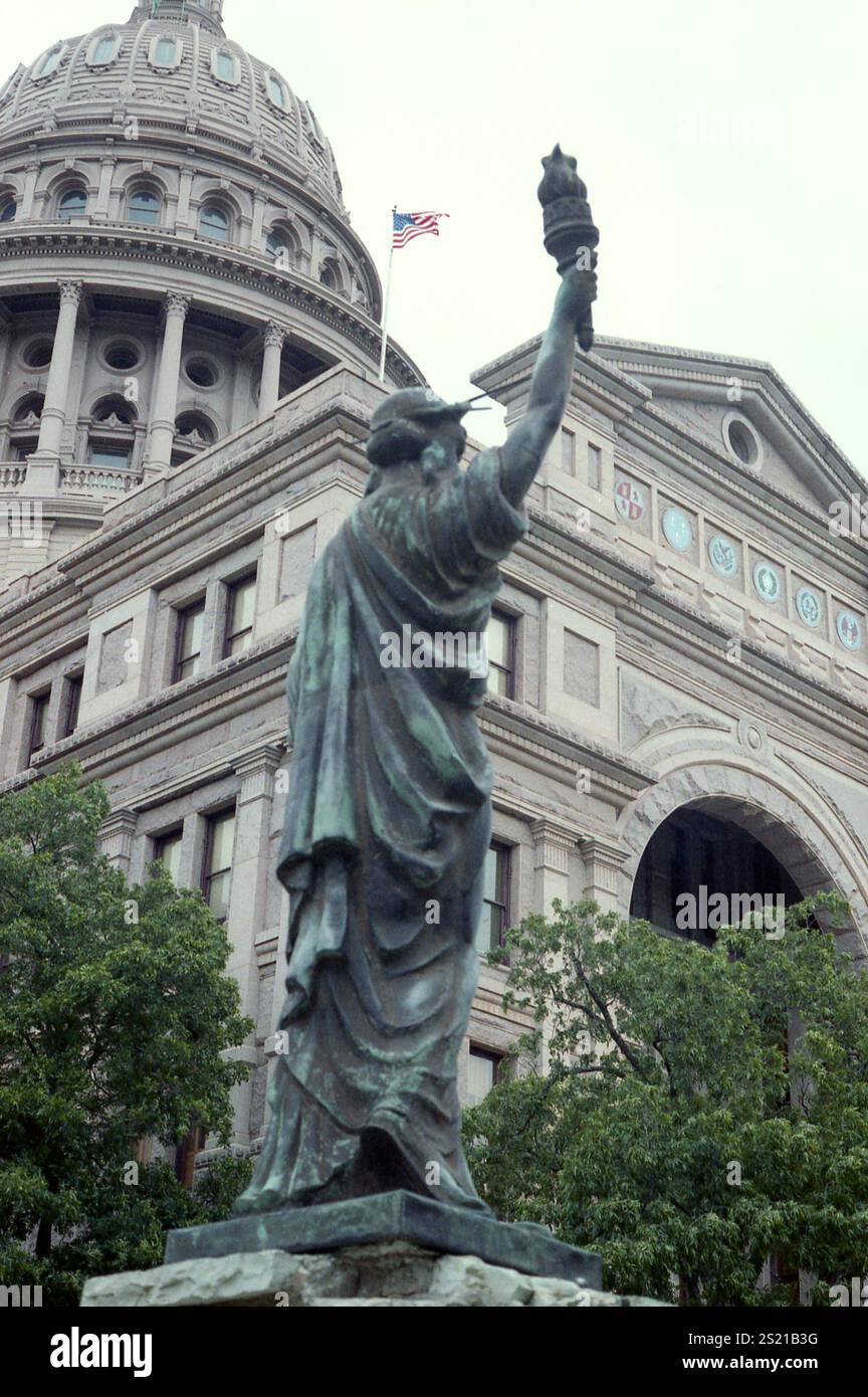 Austin, Texas, U.S.A., cca. 1992. View of the Strengthen the Arm of ...