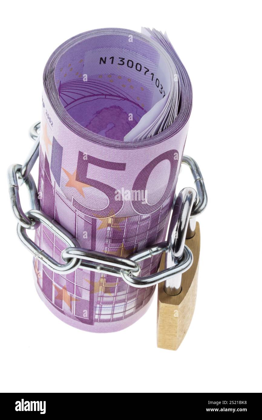 500 euro banknote locked with a chain Stock Photo - Alamy