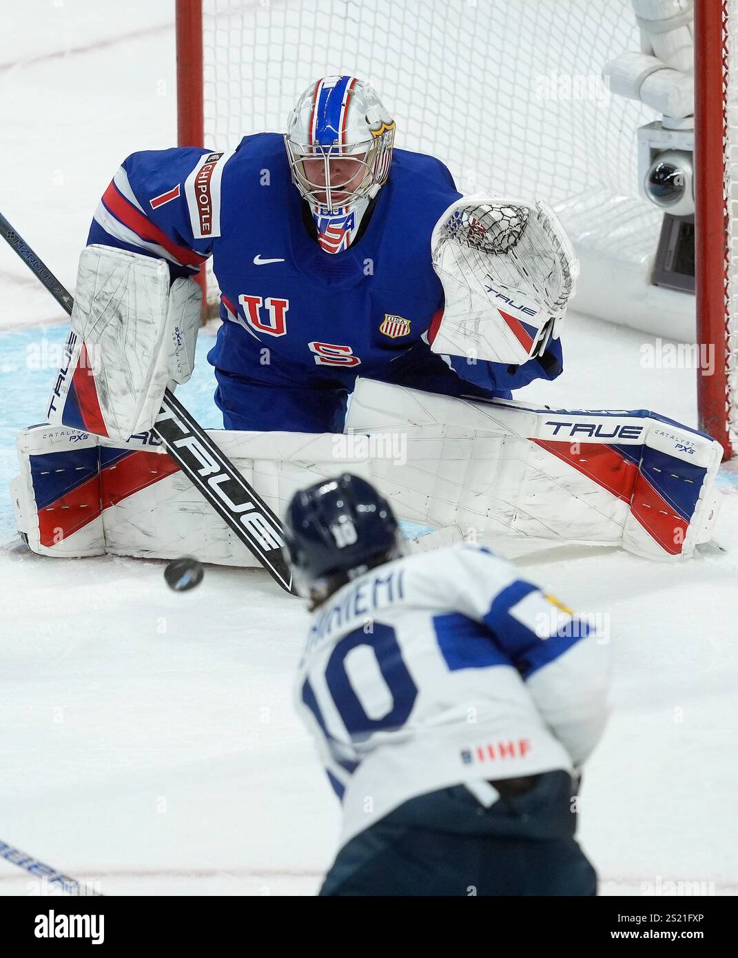 Ottawa, Canada. 05th Jan, 2025. Finland defenceman Emil Pieniniemi (10 ...
