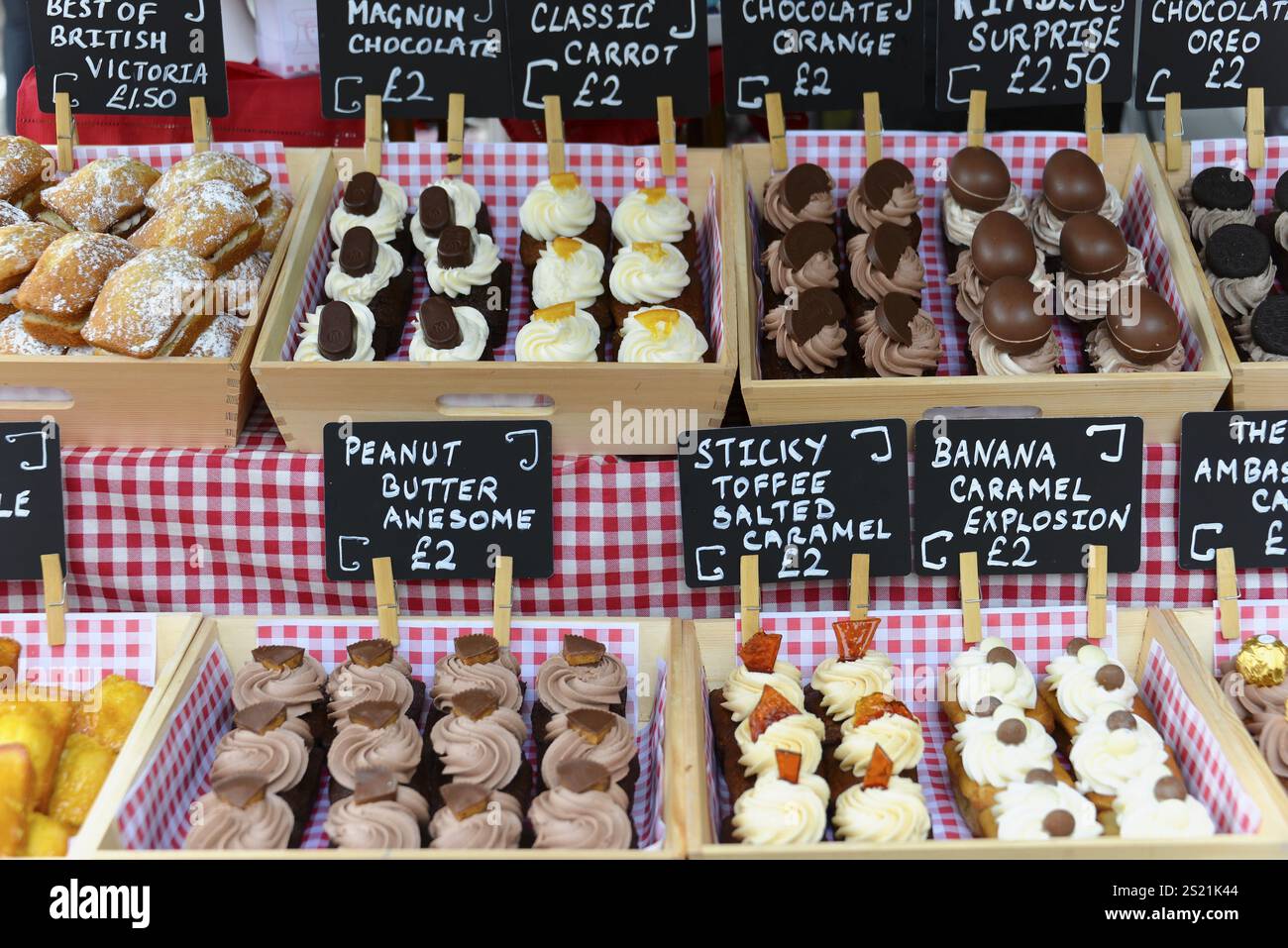 Pastries at a market stall in Covent Garden, London, London region ...