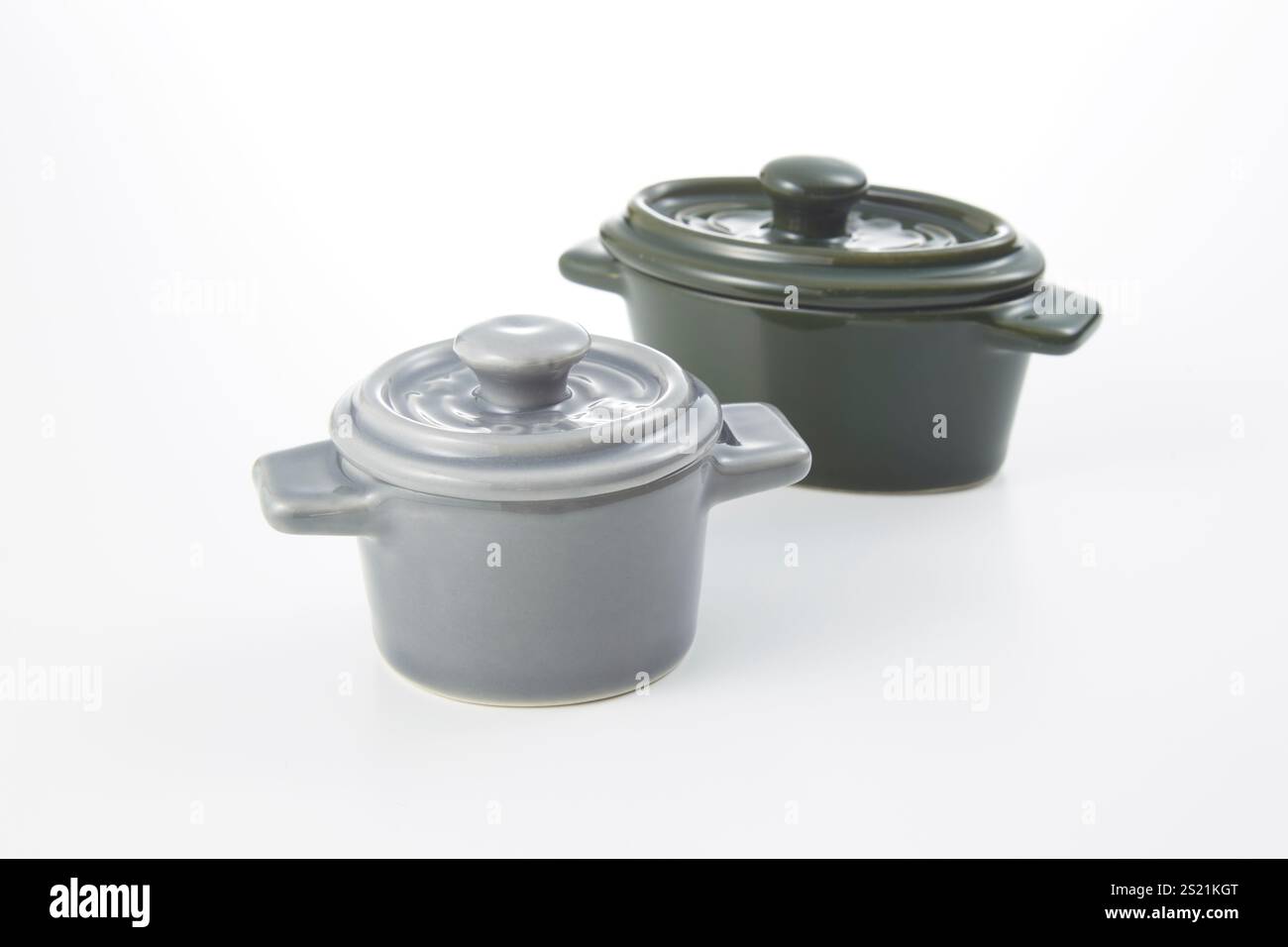 Cocotte pot - heat-resistant container Stock Photo - Alamy