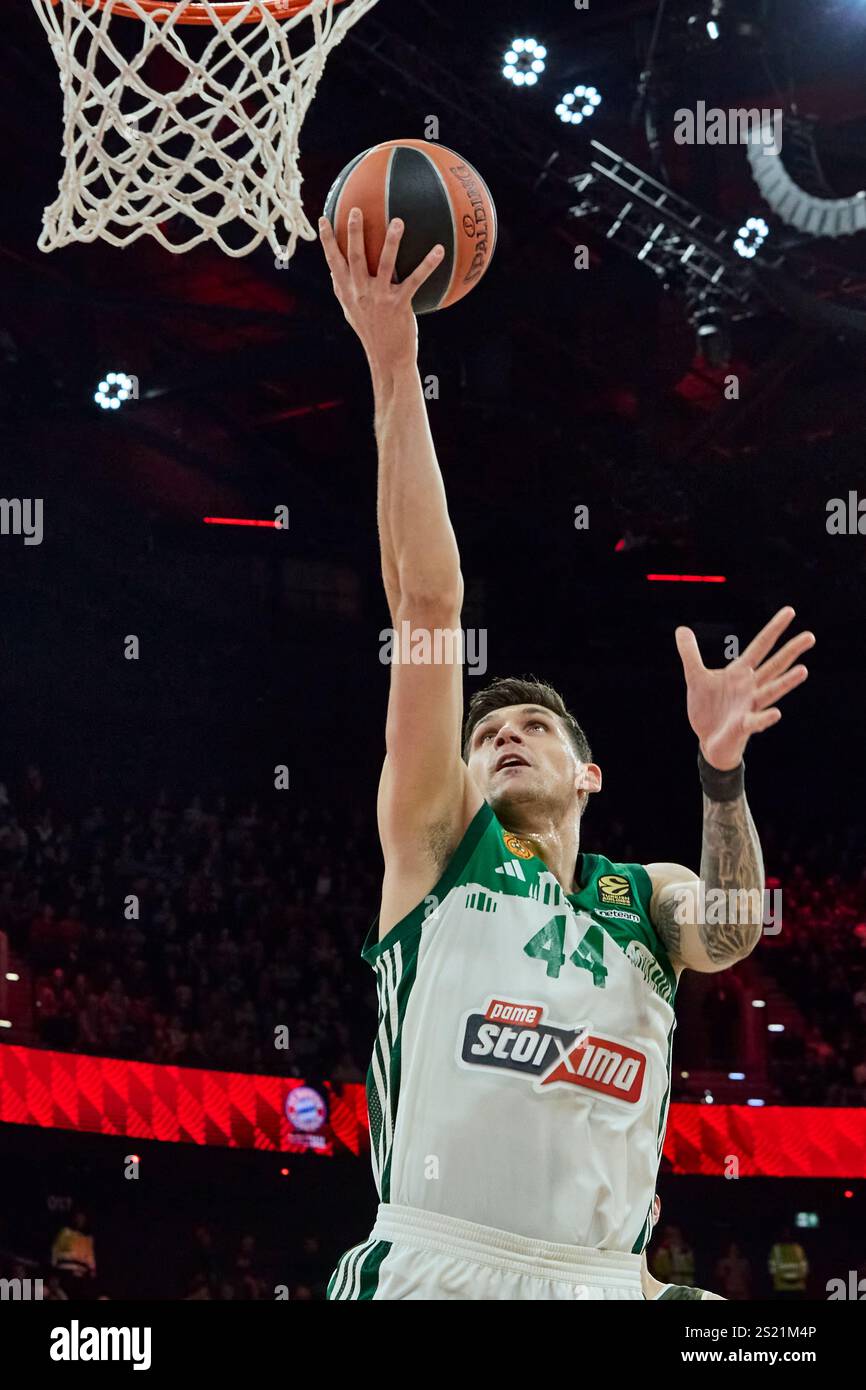 Fc bayern basketball vs panathinaikos aktor athens hi-res stock ...