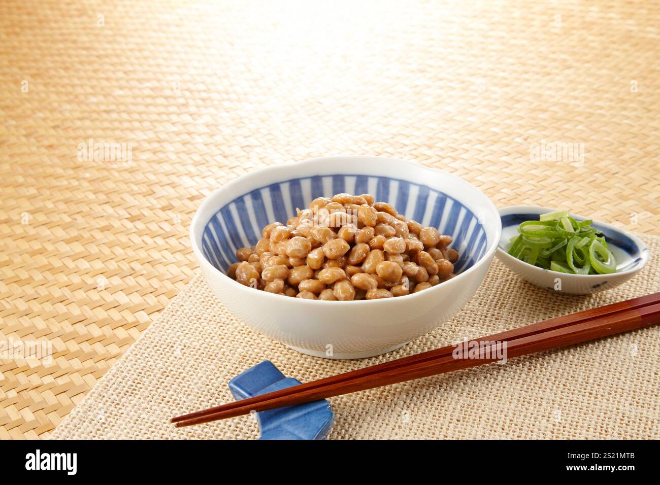 Mito natto (fermented soybeans Stock Photo - Alamy