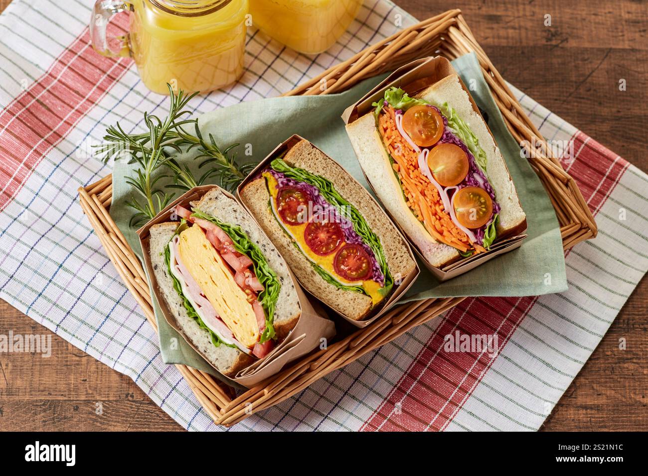 Cross section sandwich bread ham hi-res stock photography and images ...