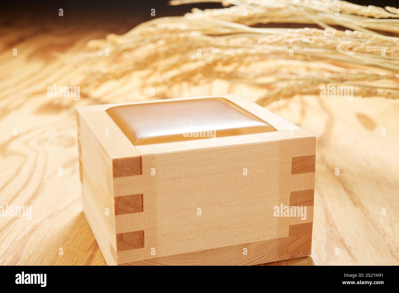 Masu box hi-res stock photography and images - Alamy