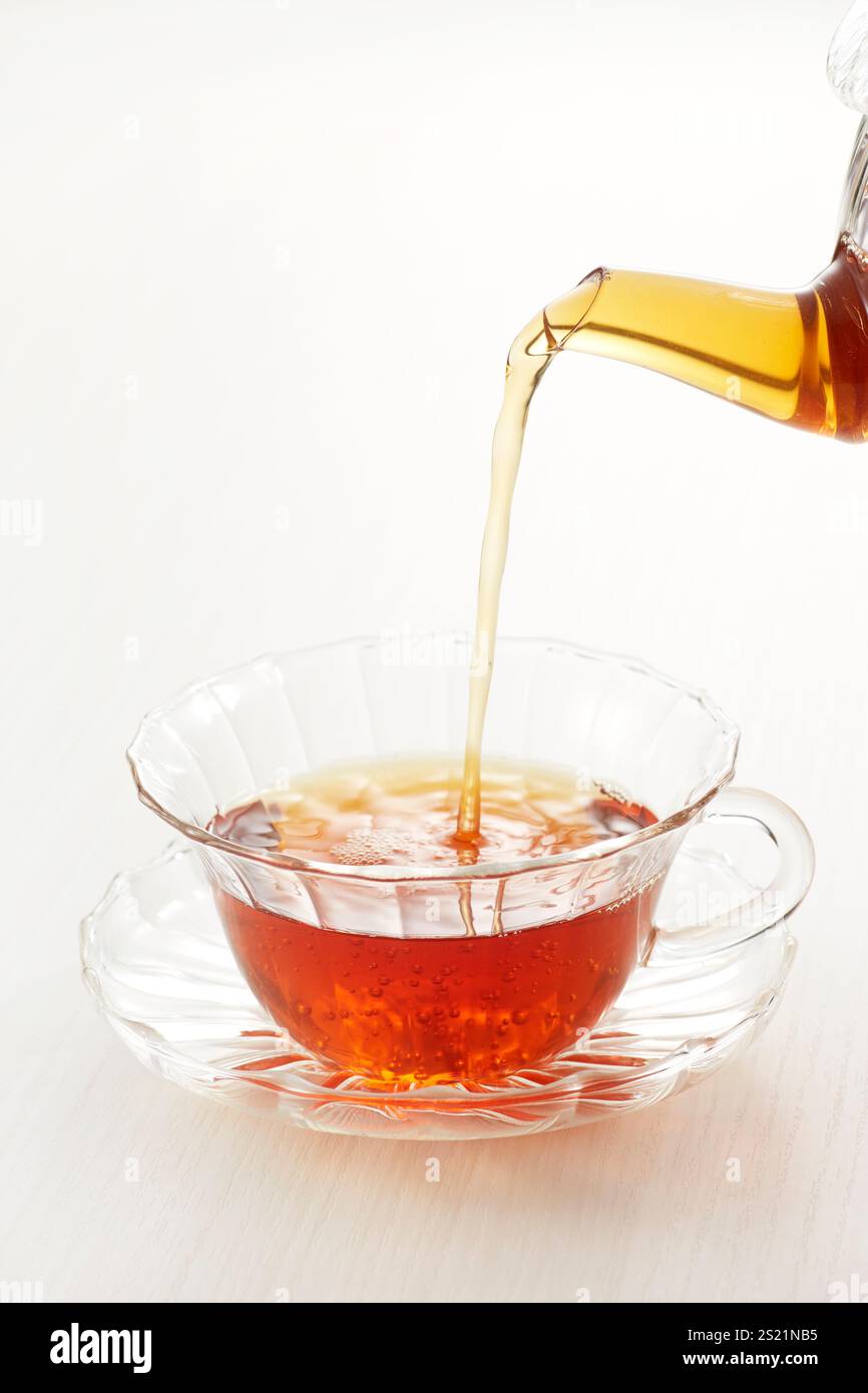Black tea poured glass hi-res stock photography and images - Alamy