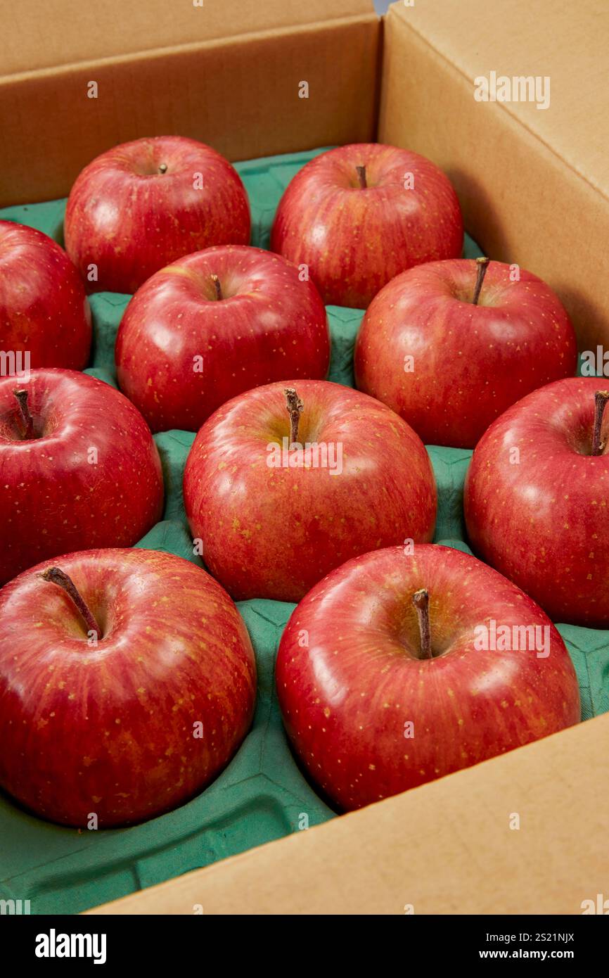 Box of apples (Sanfuji Stock Photo - Alamy