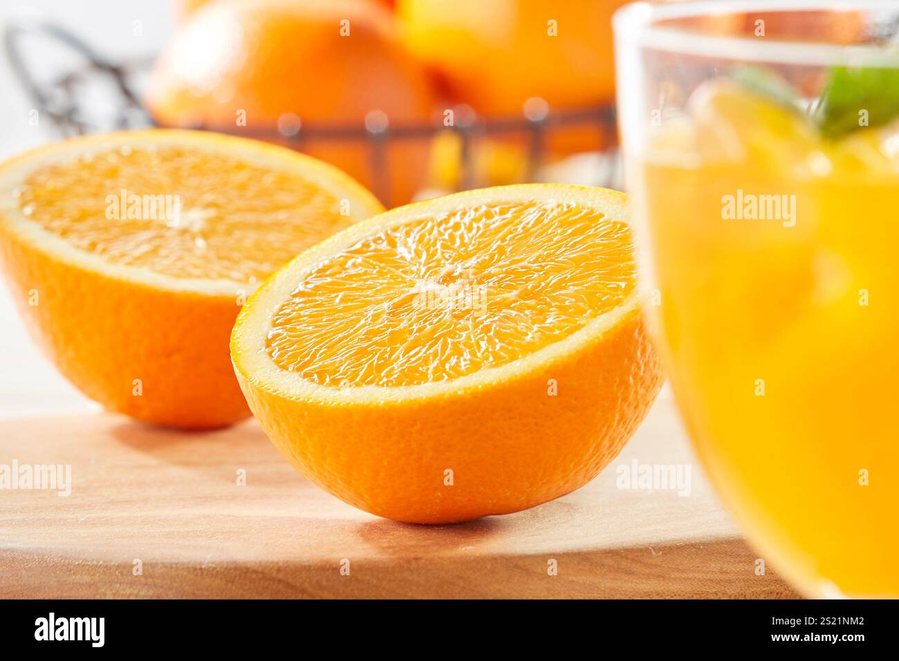 Close up refreshing citrus hi-res stock photography and images - Alamy