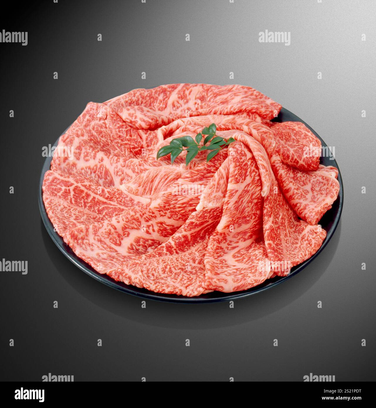 Kuroge Wagyu for Sukiyaki Stock Photo - Alamy