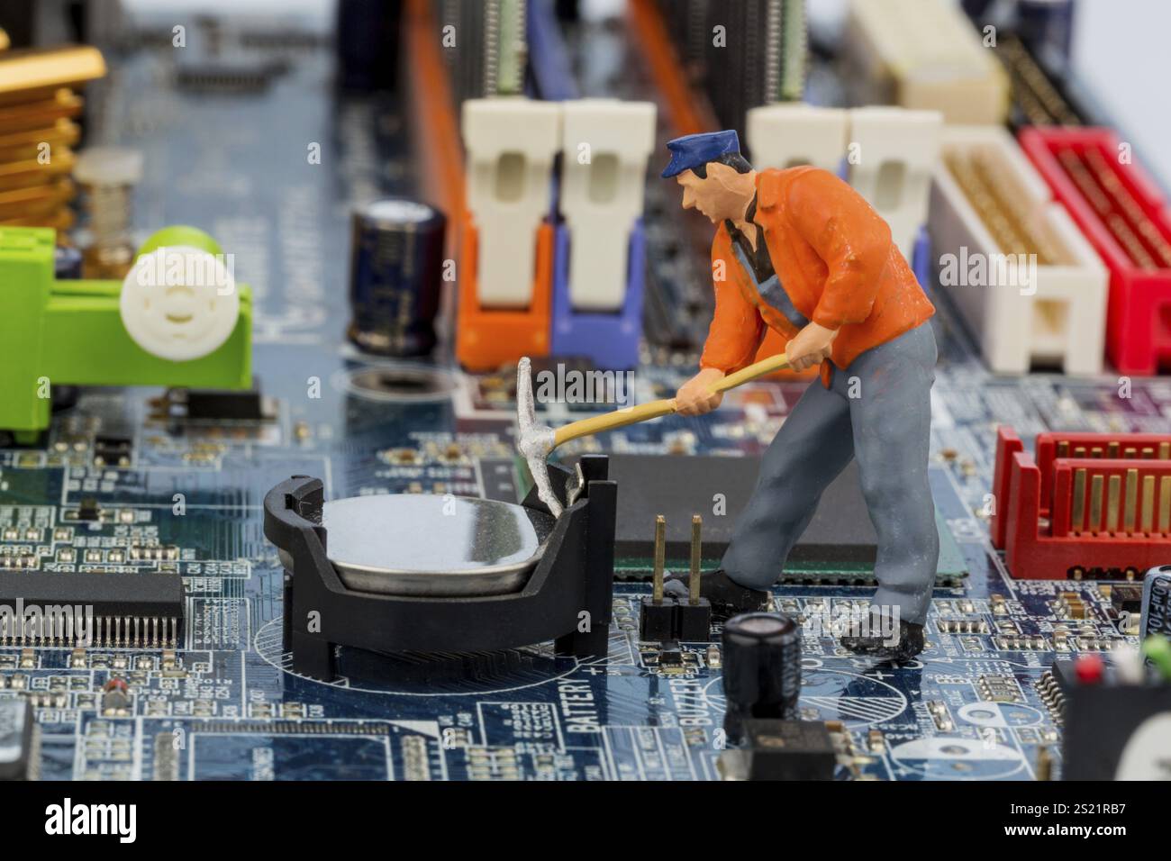 Computer board and worker, symbol photo for computer, malfunction ...
