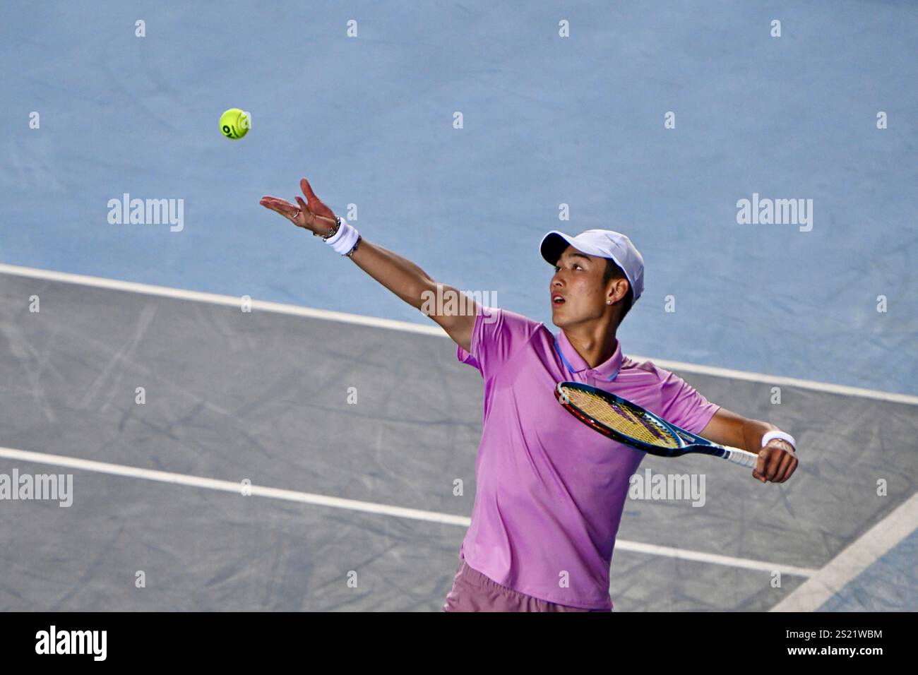 Hong Kong,China.3rd January 2025. Shang Juncheng of China competes in ...