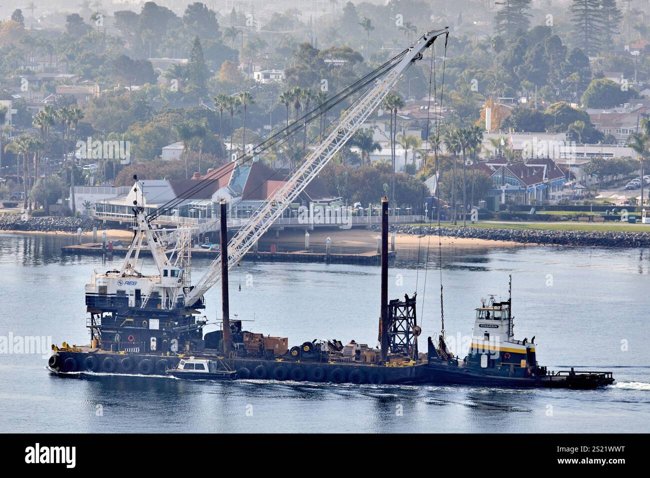 Tugboat operations usa hi-res stock photography and images - Alamy