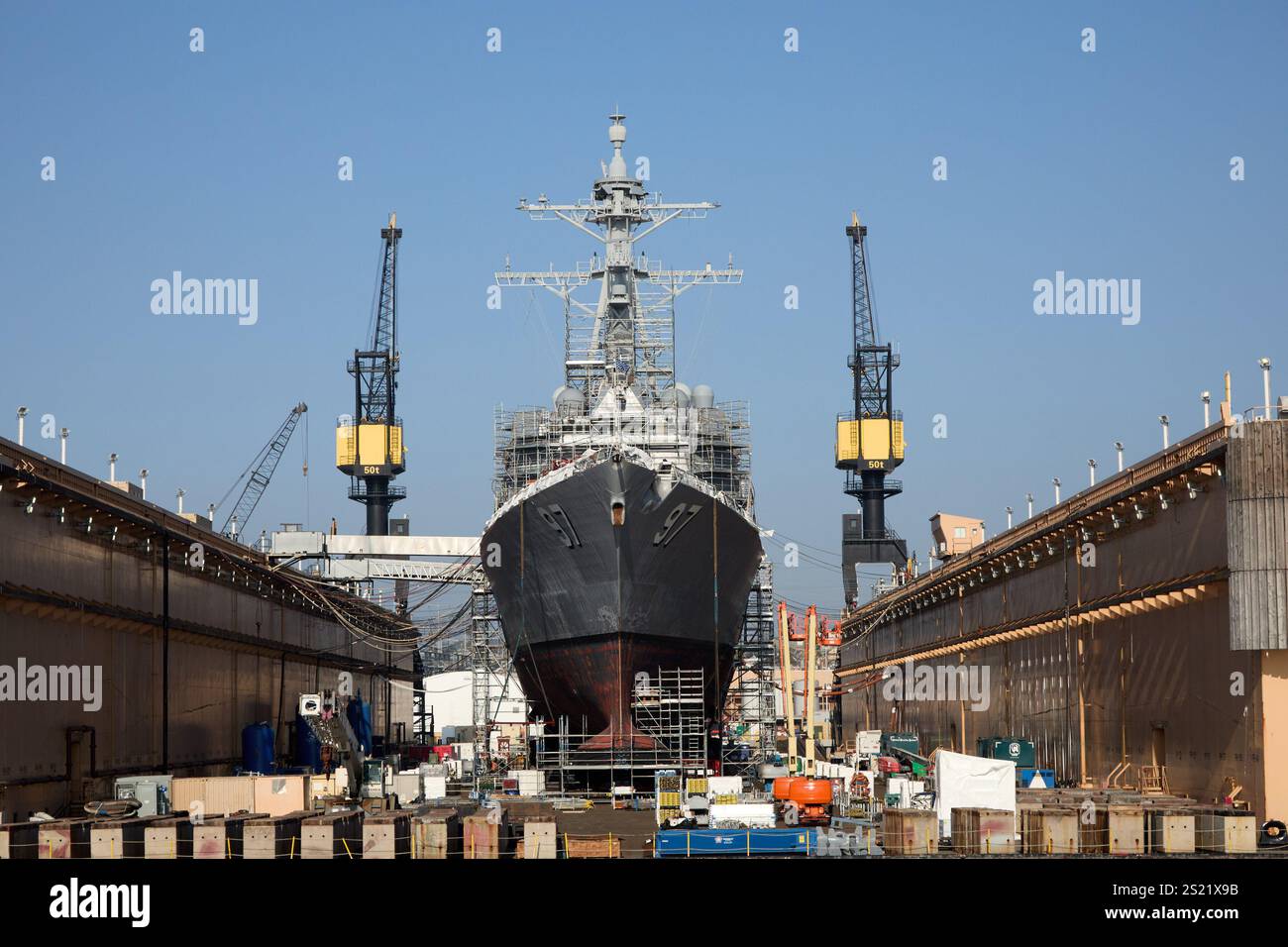 San Diego, California, USA. 21st Dec, 2024. The USS Halsey (DDG-97), an ...