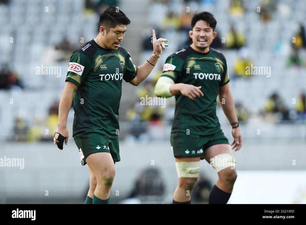 Tokyo, Japan. 4th Jan, 2025. Rikiya Matsuda (Verblitz), Kazuki Himeno ...